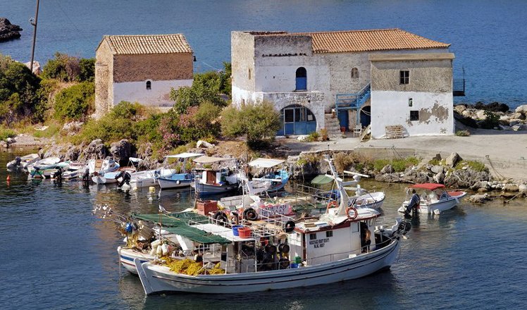 De plaats Kardamili op Peloponnesos, Griekenland - Ross Holidays